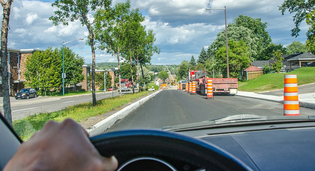 NRSPP Australia - Distracted drivers 29 times more likely to crash in ...